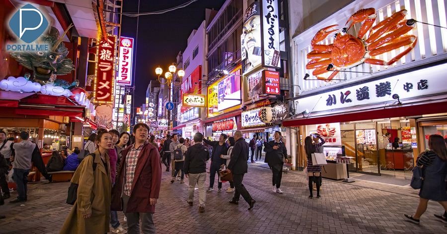 Dotonbori: The radiant heart of Osaka, Japan - Portal Japan